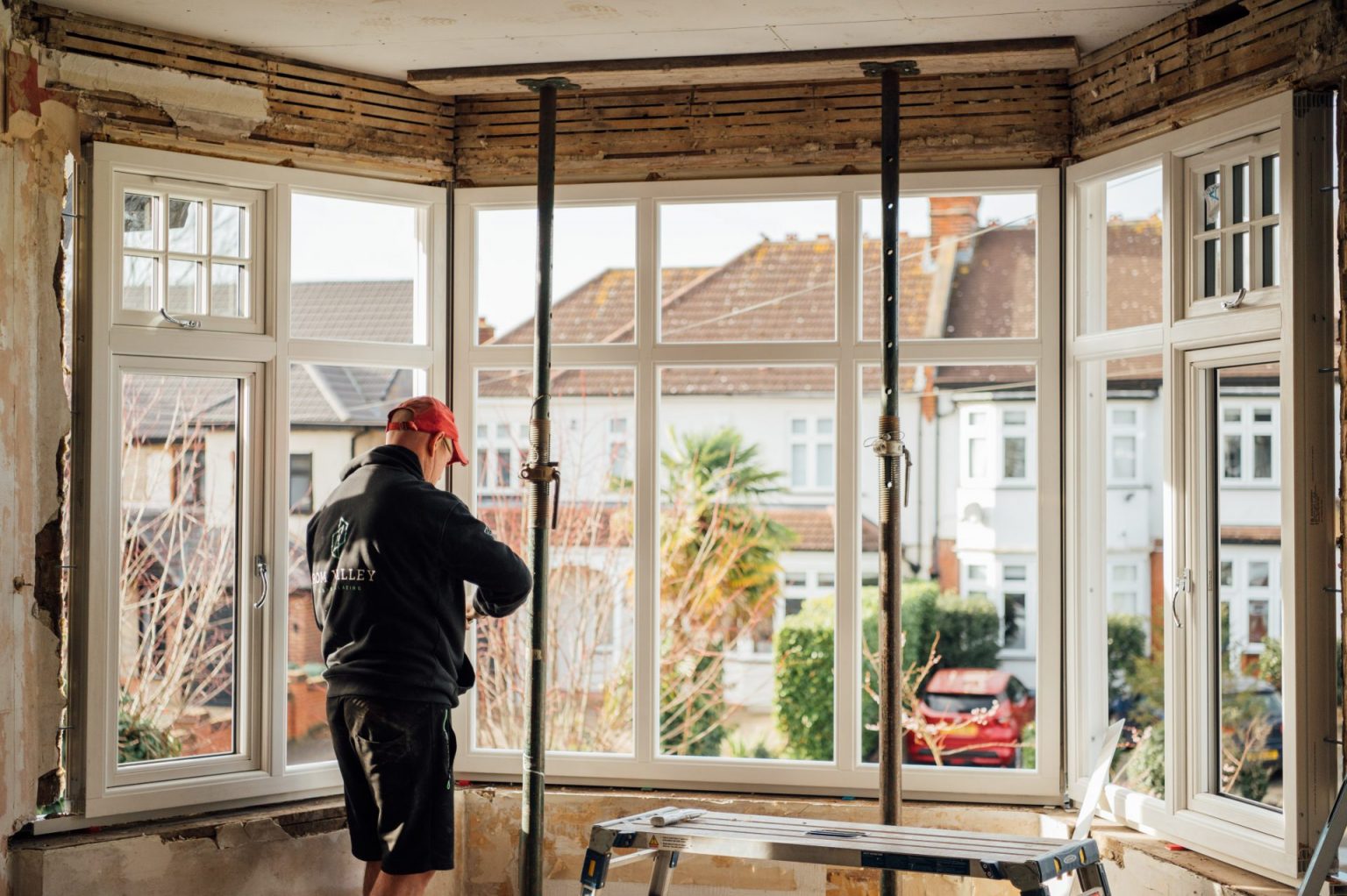 Your Trusted Partners in Glass: Our Trusted Installation Team - Rom ...